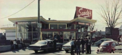 SANDY'S DRIVE INN - Encyclopedia Dubuque