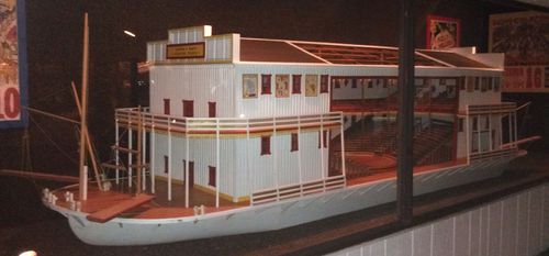 STEAMBOATING - Encyclopedia Dubuque