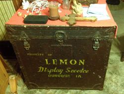 LEMON WINDOW DISPLAY SERVICE - Encyclopedia Dubuque
