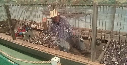 CLAM HUNTING - Encyclopedia Dubuque