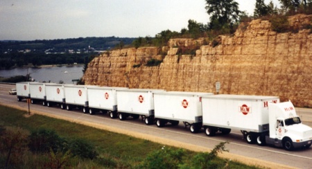 H & W MOTOR EXPRESS - Encyclopedia Dubuque